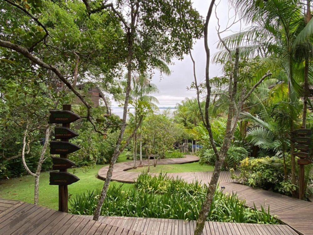 Luxury Amazon Lodge Brazil - PlanetaEXO